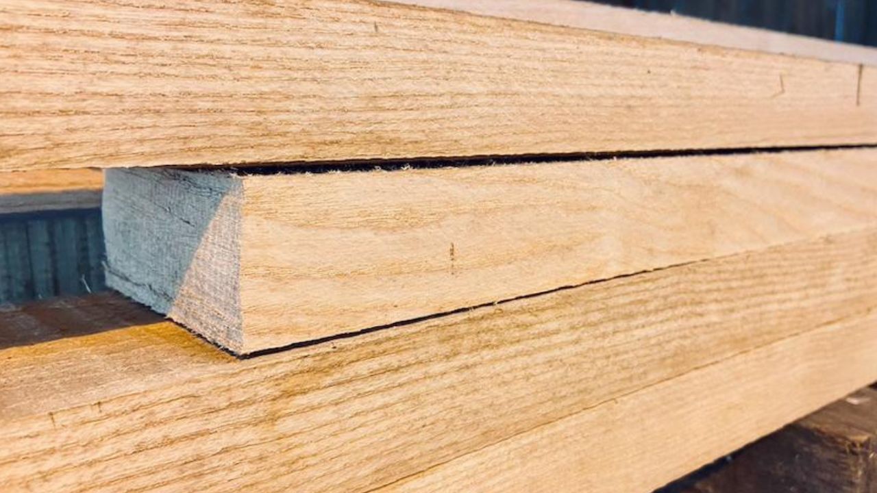 Ash – JW McCall | Tiles | Bathrooms | Timber | Building Supplies